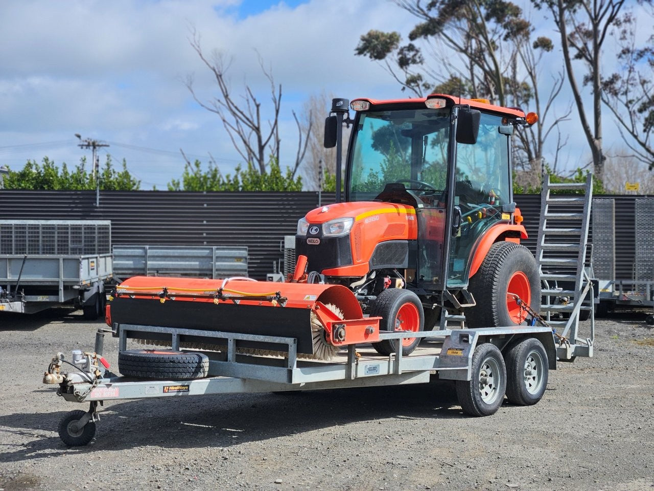 2020 Neilo B3150 Tractor Broom & Trailer